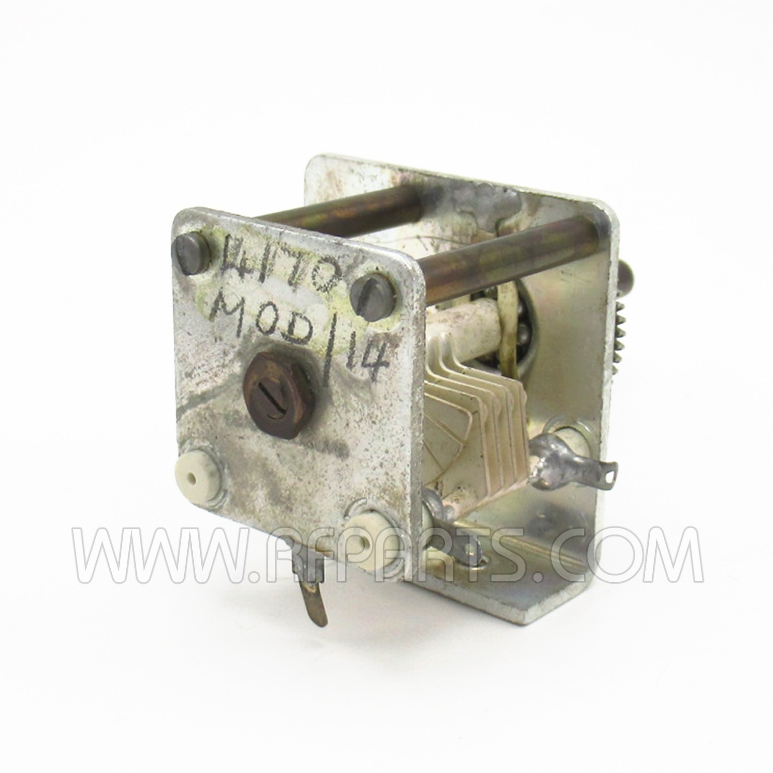 4170, Air Variable, Capacitor, with Vernier Drive, 7-40pf, 1.4kv, Used