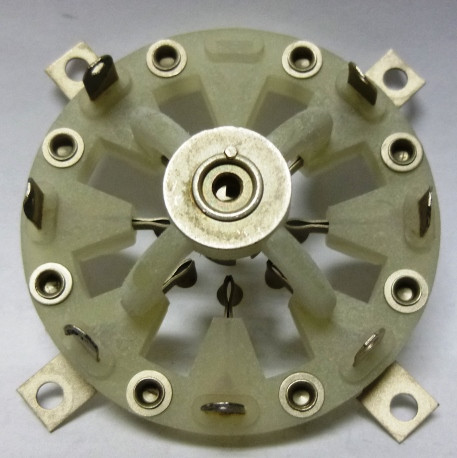 SK650-P Tube Socket. Tube socket designed to operate with 4CX150/7034 ...